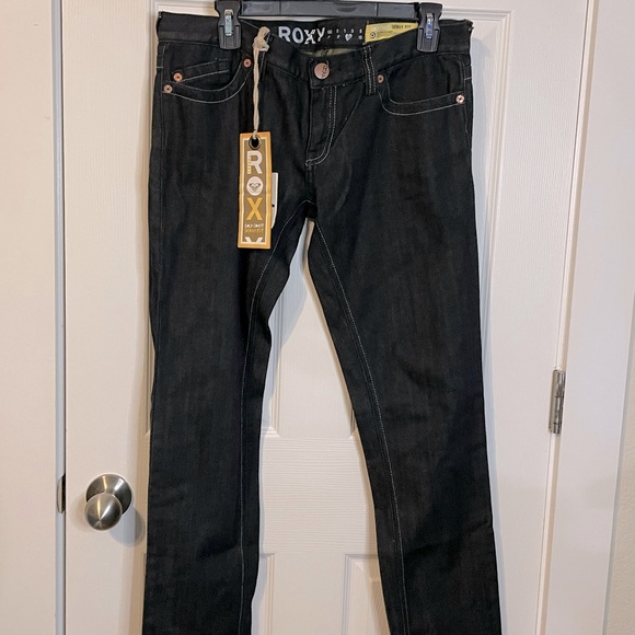 Roxy | Jeans | Nwt Roxy Gold Coast Skinny Fit Black Denim Jeans Juniors ...